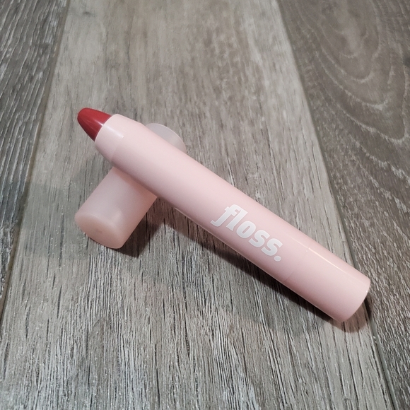 Floss | Makeup | Floss Lip Advocate Sheer Lip Tint In Your Honor | Poshmark
